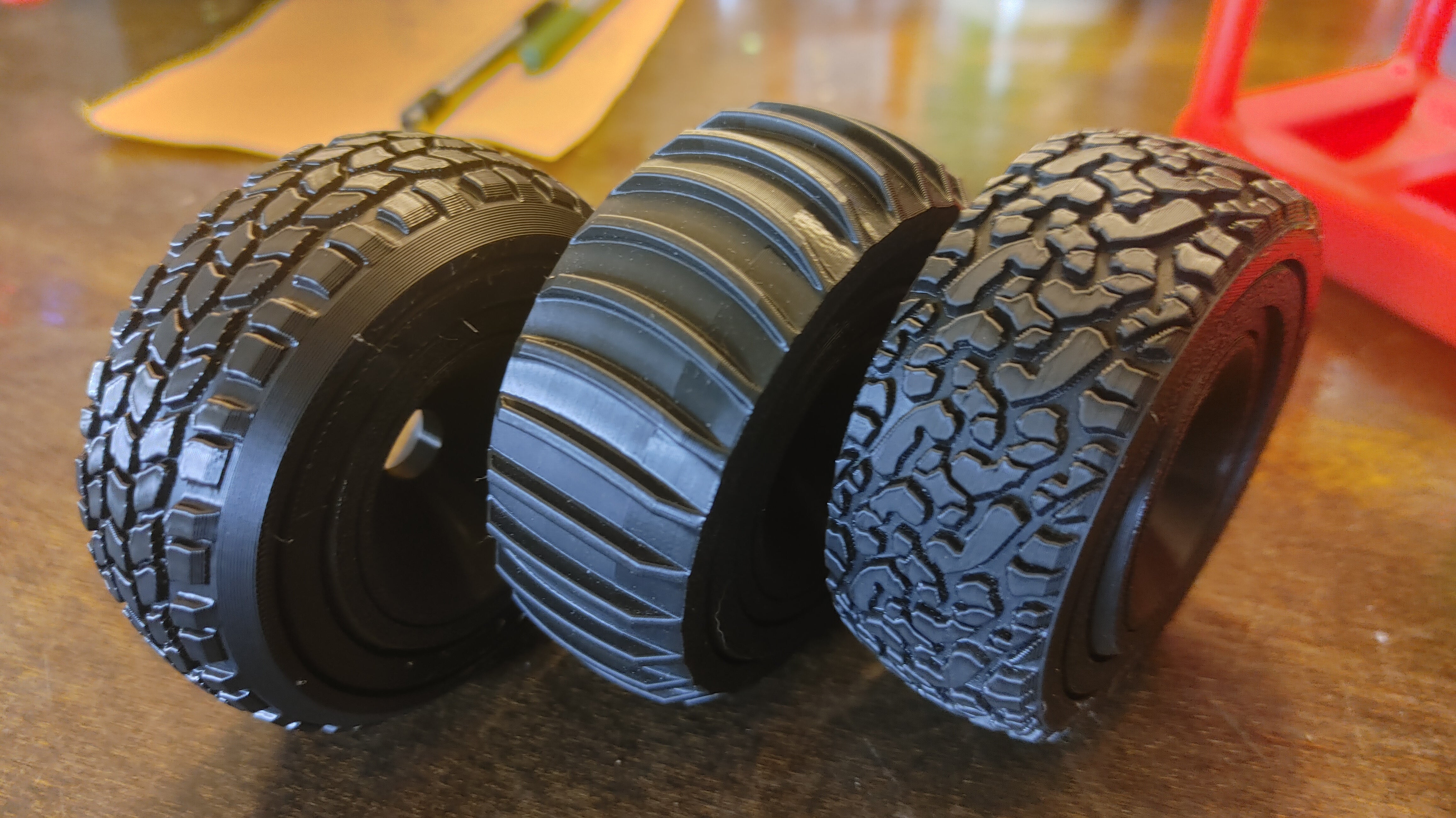 Tire Treaded Fidget Spinners – XALT 3D Designs