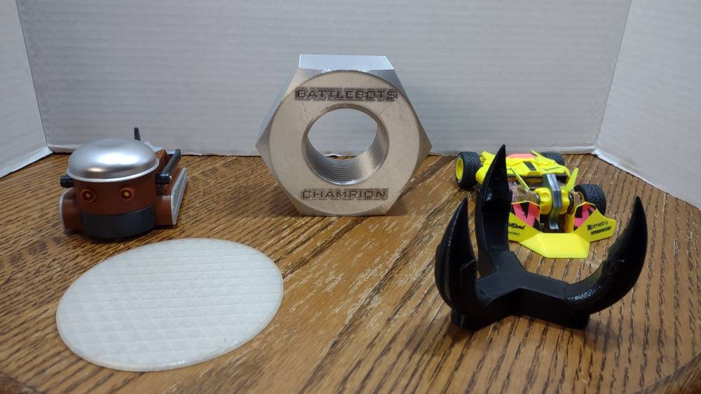 BattleBots Giant "Mini" Nut with Stand (3D Printed) – XALT 3D Designs